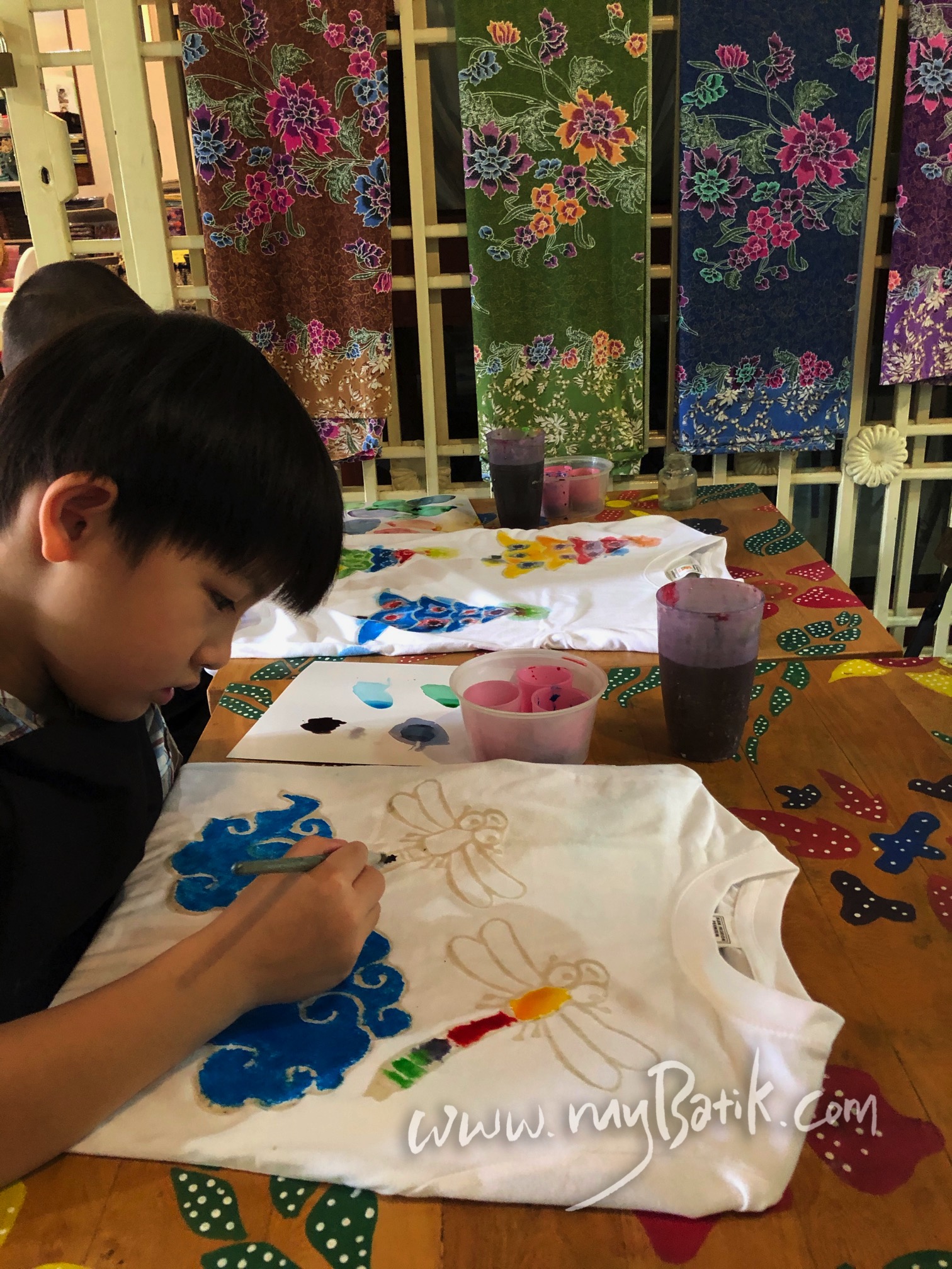 Private Gathering ~ Family day Batik T shirt painting workshop + Bouncy ...
