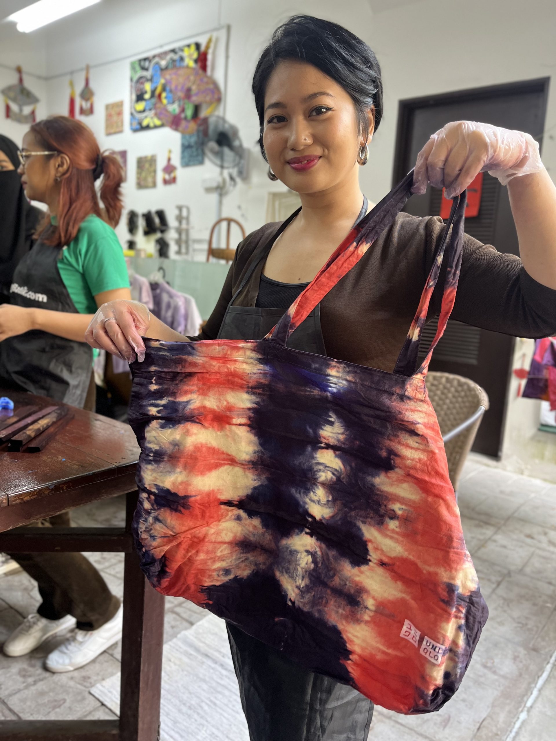 Rockiss’ Corporate Team Building with Tie Dye workshop – myBatik K.L.